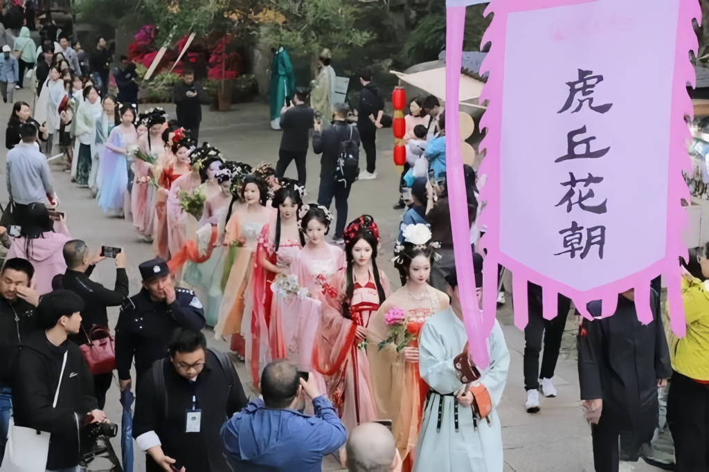 Hanfu in Suzhou: Traditional Culture Meets Modern Charm