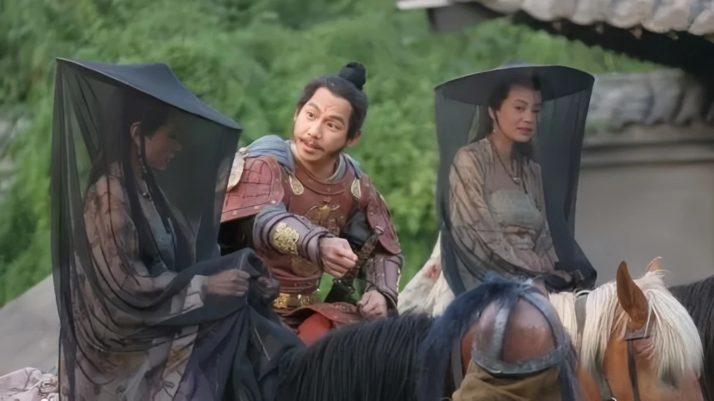 Stunning Weimao: The Enchanting Veiled Hat of Hanfu Fashion
