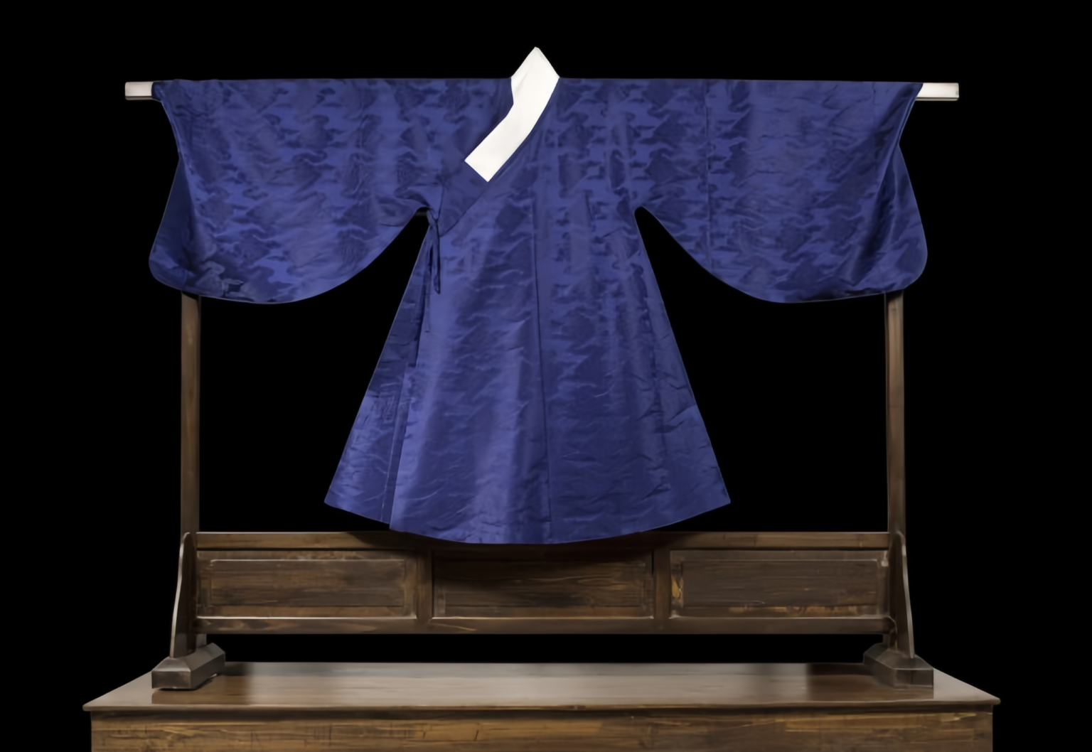 Traditional Chinese Hanfu: Exploring the Cultural Essence